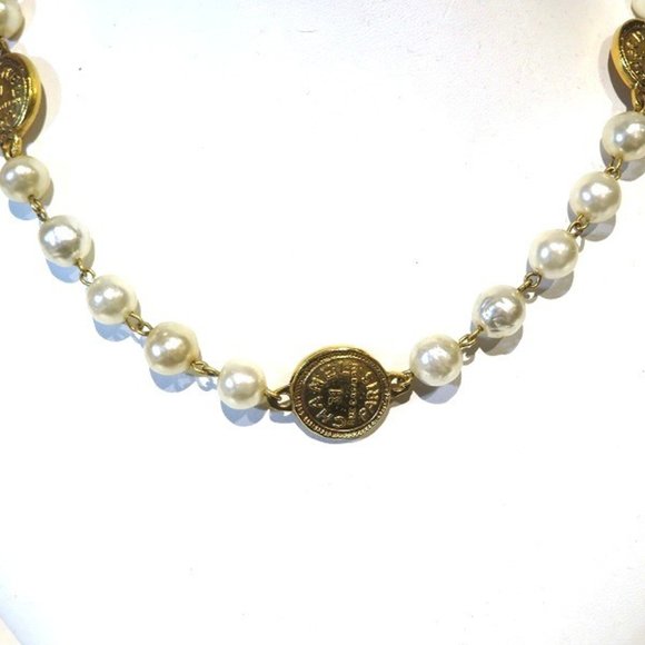 CHANEL | Jewelry | Chanel Chanel Cambon Fake Pearl Necklace Vintage ...